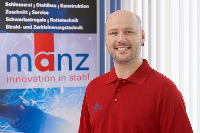 Ansprechpartner - Manz